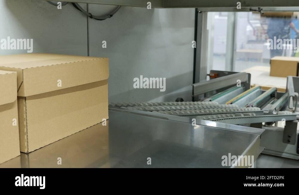 Boxes formed Stock Videos & Footage - HD and 4K Video Clips - Alamy