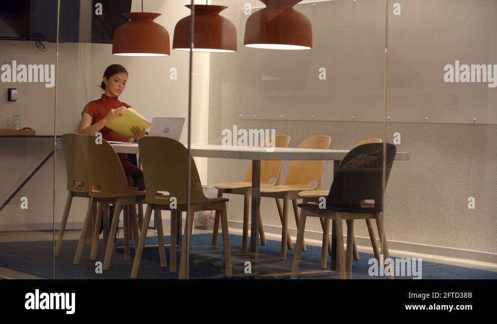 Isolation cubicle Stock Videos & Footage - HD and 4K Video Clips - Alamy