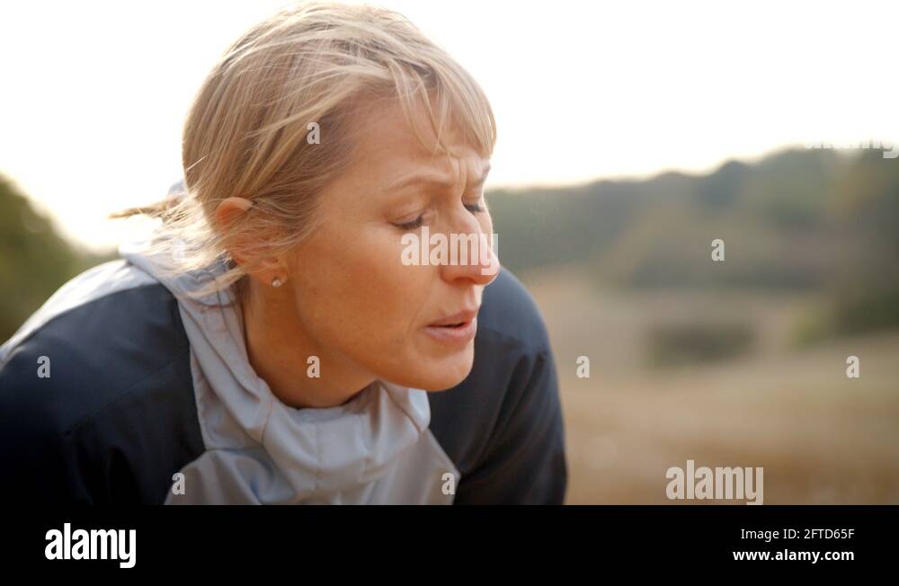 Female runner resting Stock Videos & Footage - HD and 4K Video Clips ...
