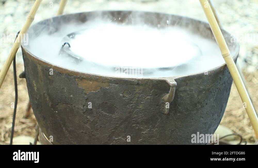 Bubbling cauldron Stock Videos & Footage - HD and 4K Video Clips - Alamy