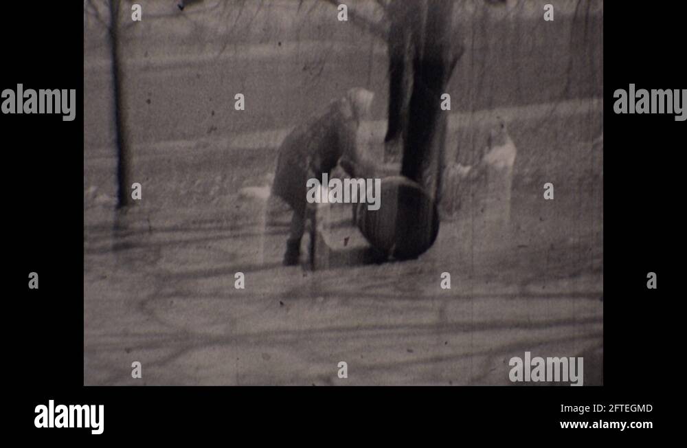 1930s farm laborers Stock Videos & Footage - HD and 4K Video Clips - Alamy