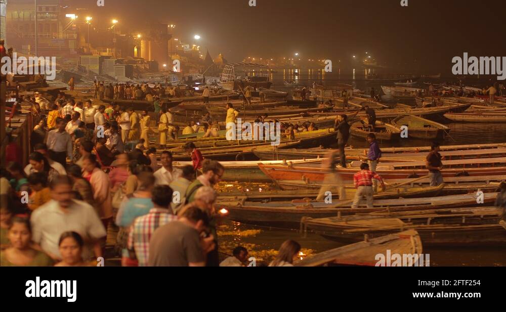 Varanasi Ganga Aarti Puja Time Lapse Stock Video Footage - Alamy