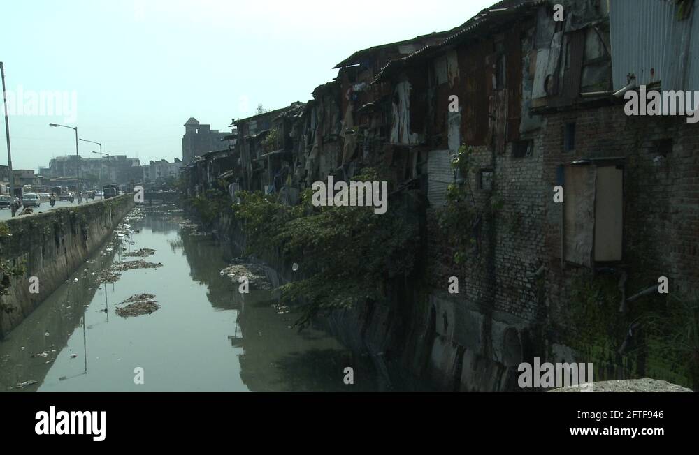 Dharavi slum mumbai Stock Videos & Footage - HD and 4K Video Clips - Alamy