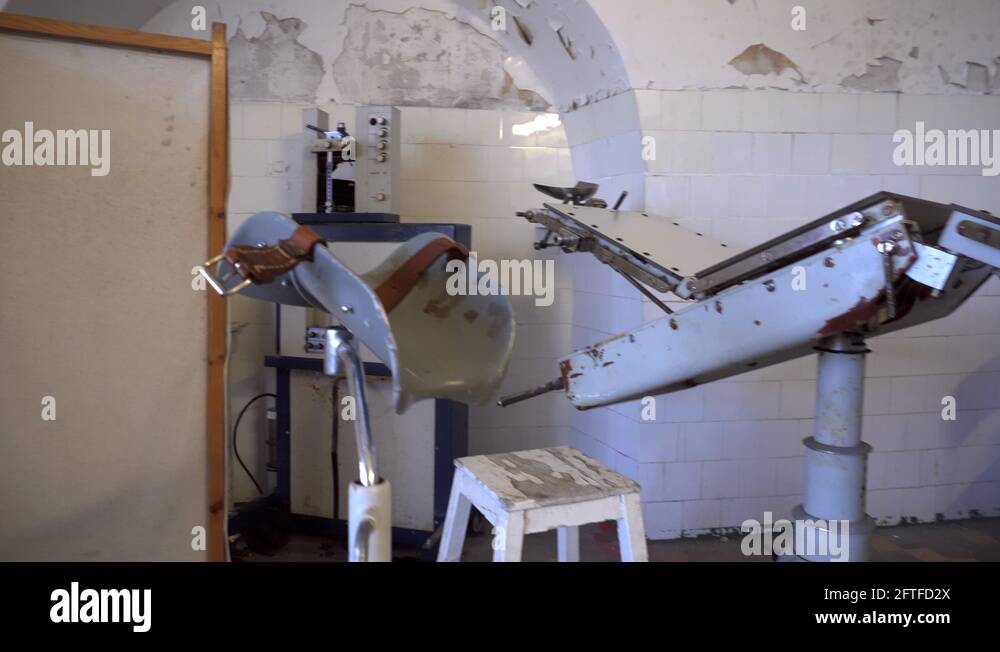 Historic infirmary Stock Videos & Footage - HD and 4K Video Clips - Alamy