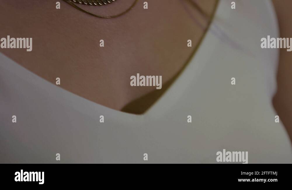 Barrel chest Stock Videos & Footage - HD and 4K Video Clips - Alamy