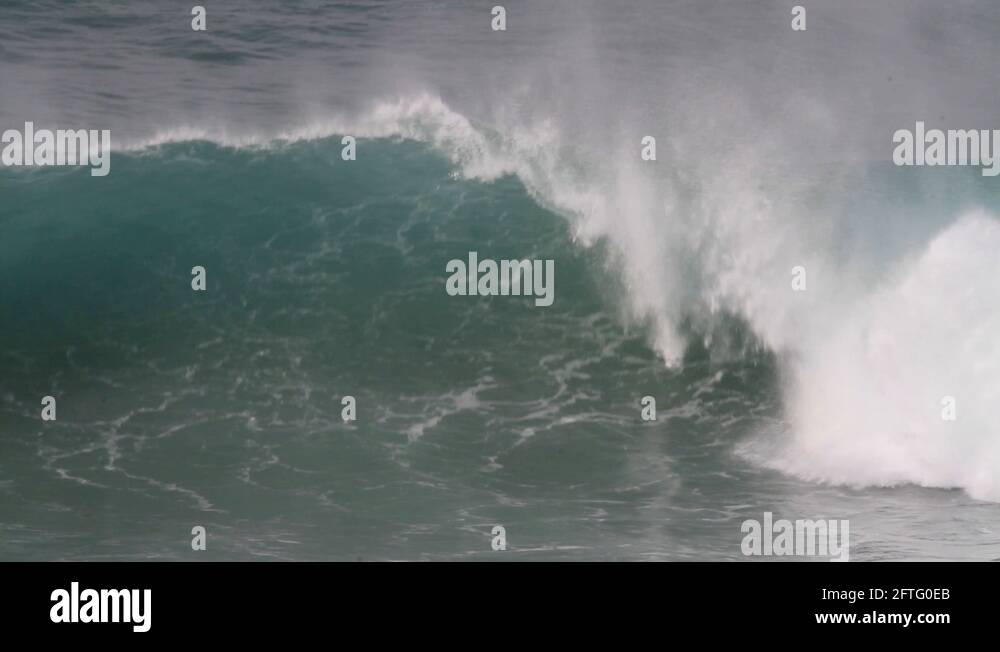 Tsunami horizon Stock Videos & Footage - HD and 4K Video Clips - Alamy