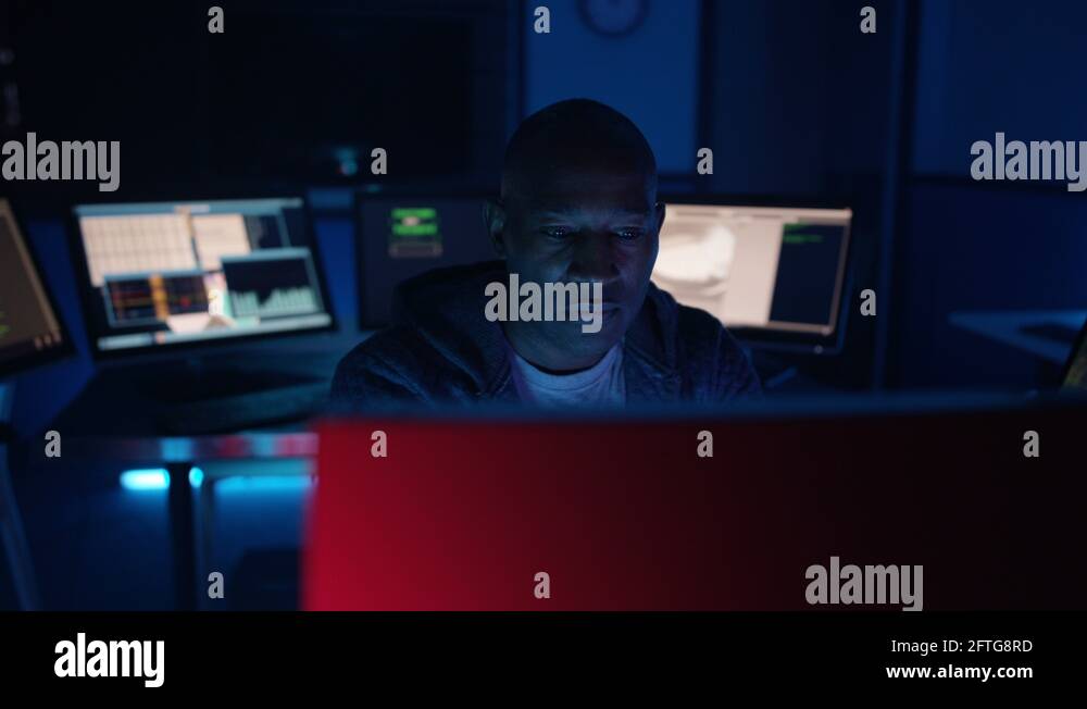 Surrounded by screens Stock Videos & Footage - HD and 4K Video Clips ...