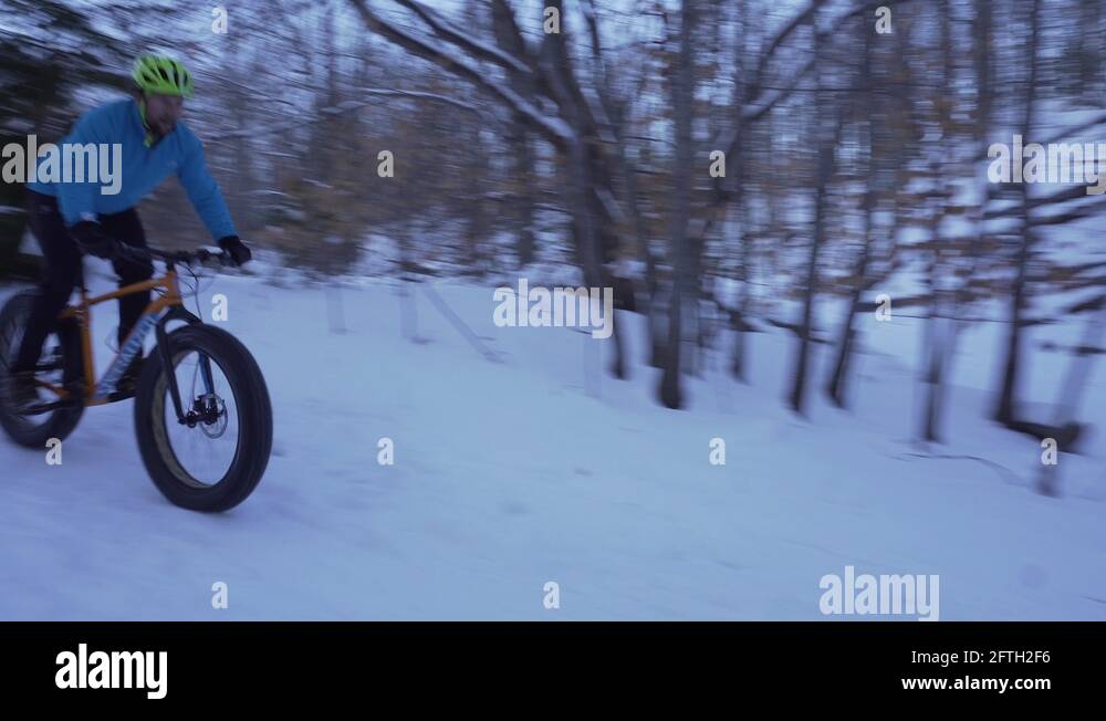 Fat tire snow Stock Videos & Footage - HD and 4K Video Clips - Alamy