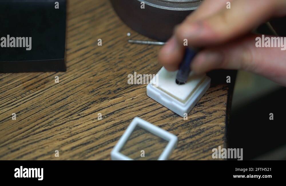 Ring forceps Stock Videos & Footage - HD and 4K Video Clips - Alamy