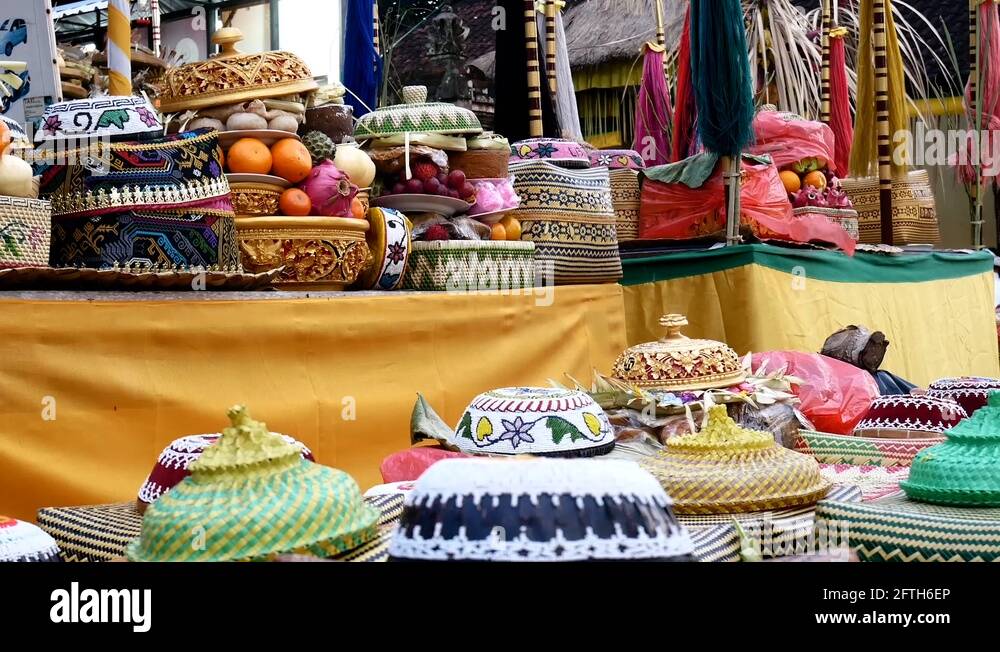 Balinese offering Stock Videos & Footage - HD and 4K Video Clips - Alamy