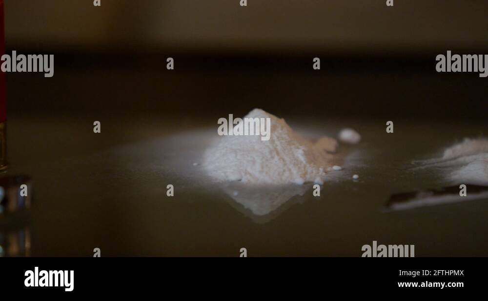 Cocaine lines Stock Videos & Footage - HD and 4K Video Clips - Alamy