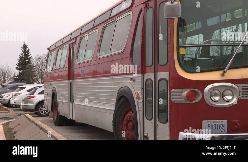 Historic vintage bus Stock Videos & Footage - HD and 4K Video Clips - Alamy
