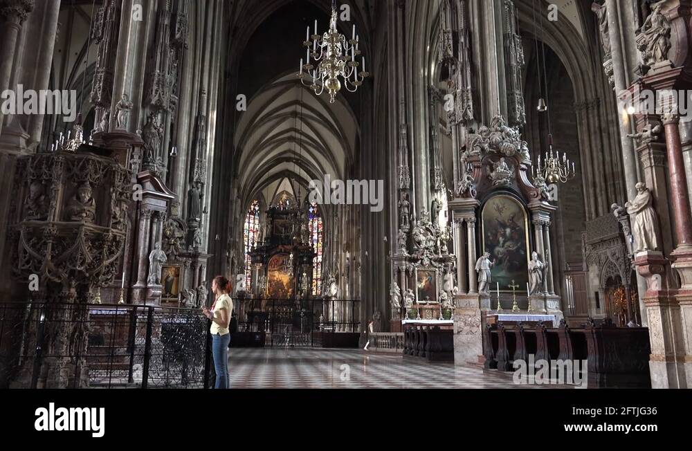 Vienna stephansdom altar Stock Videos & Footage - HD and 4K Video Clips ...