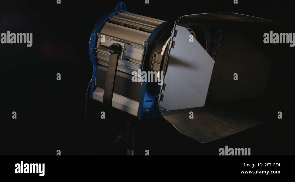 Hmi lighting Stock Videos & Footage - HD and 4K Video Clips - Alamy