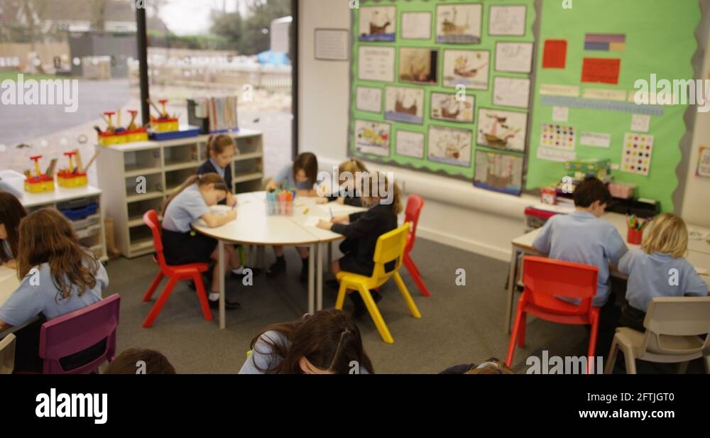 British school children working class Stock Videos & Footage - HD and ...