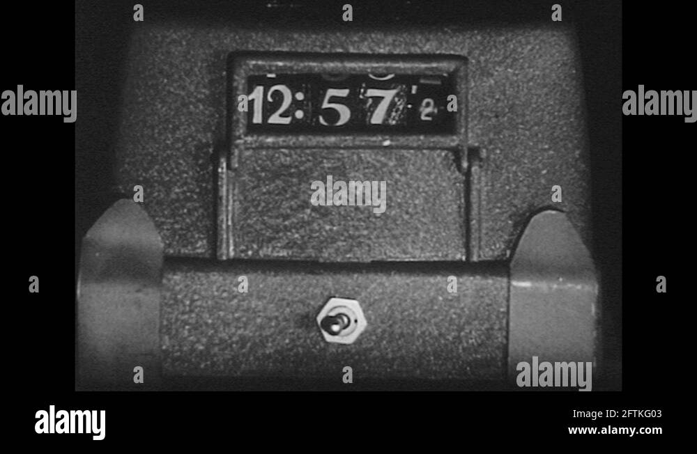 Radar operators Stock Videos & Footage - HD and 4K Video Clips - Alamy