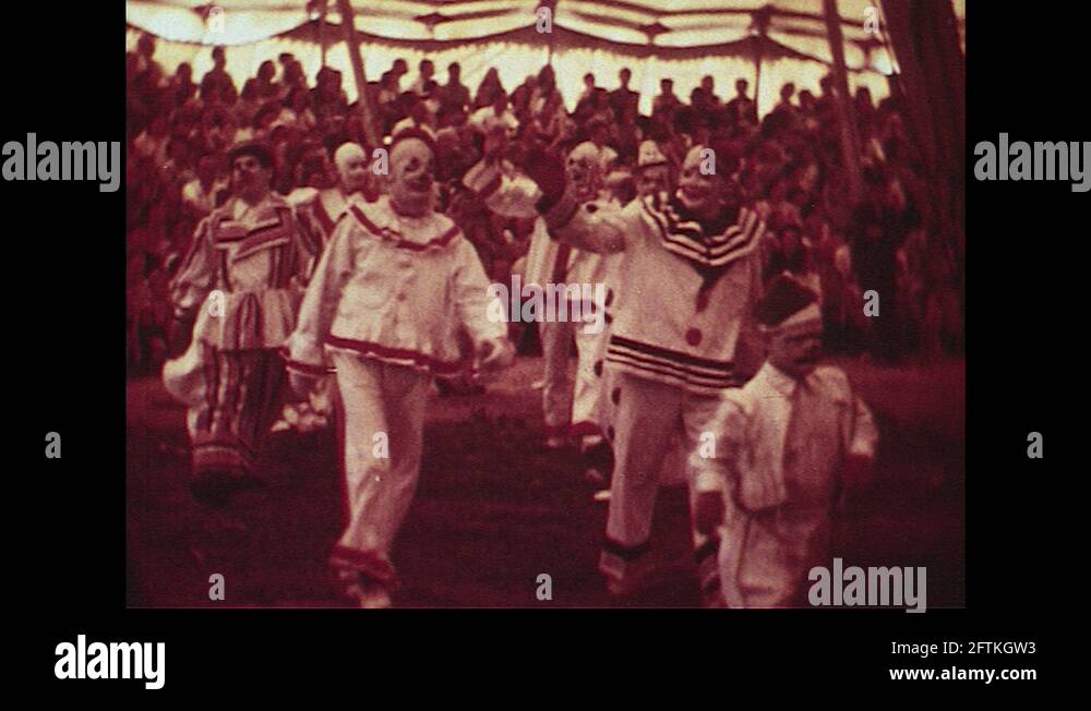 Circus show clowns audience Stock Videos & Footage - HD and 4K Video ...