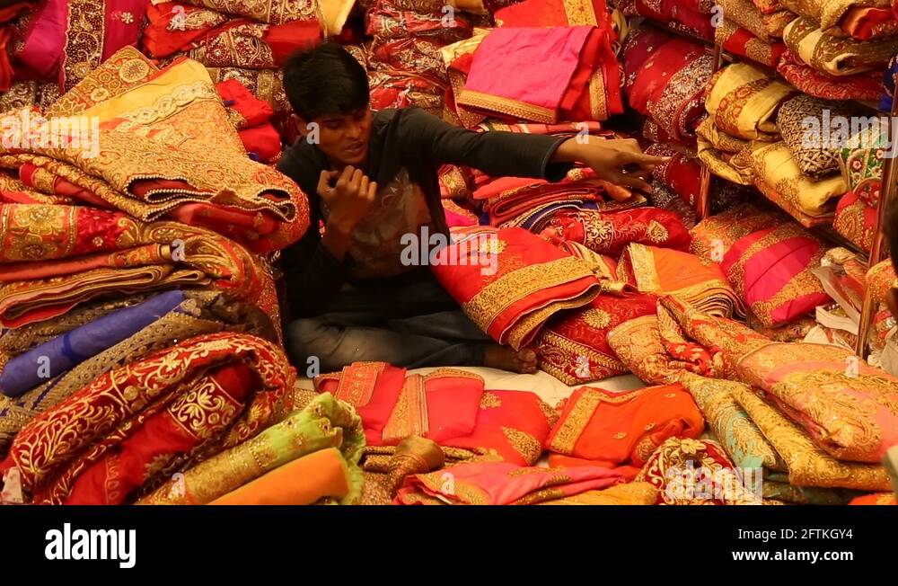 Traditional indian garment shop Stock Videos & Footage - HD and 4K ...
