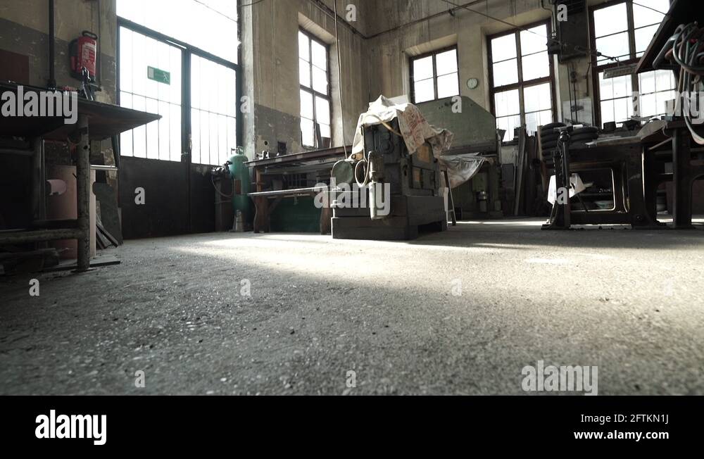 Machine hall Stock Videos & Footage - HD and 4K Video Clips - Alamy
