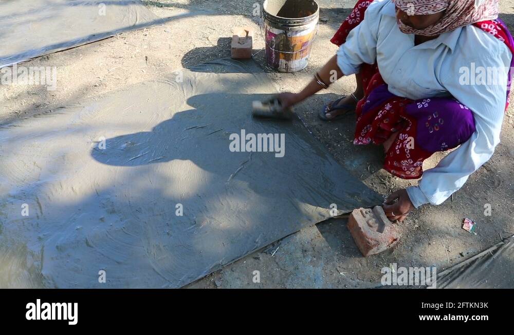 Block Printing for Textile in India. Jaipur Block Printing Traditional ...