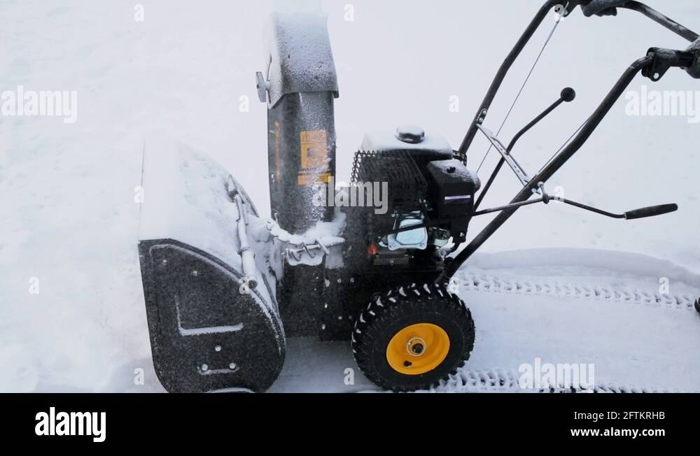 Snow cleaner machine Stock Videos & Footage - HD and 4K Video Clips - Alamy