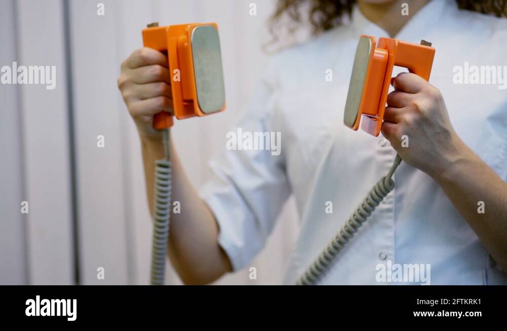 Electroshock machine Stock Videos & Footage - HD and 4K Video Clips - Alamy