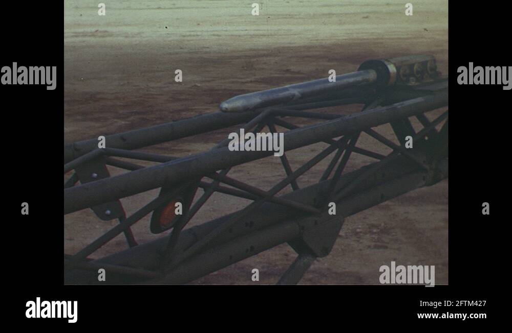 Catapult mechanism Stock Videos & Footage - HD and 4K Video Clips - Alamy