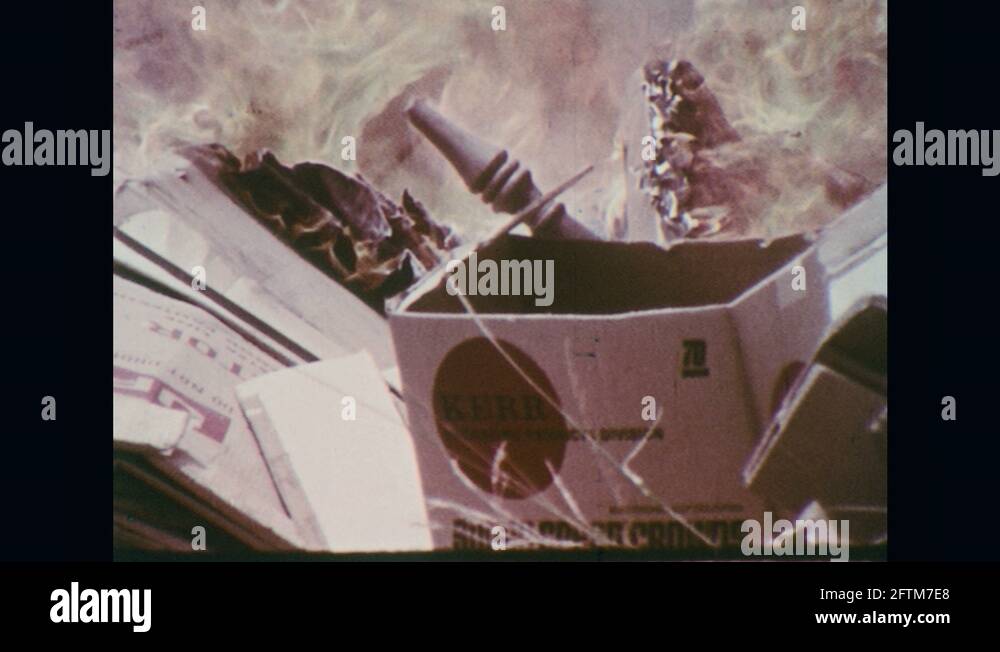 Thousand boxes Stock Videos & Footage - HD and 4K Video Clips - Alamy