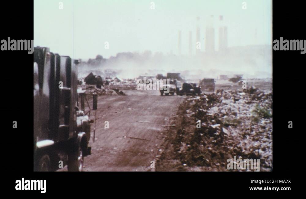 Trash vans Stock Videos & Footage - HD and 4K Video Clips - Alamy