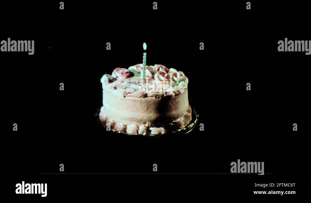 Zoom on birthday cake Stock Videos & Footage - HD and 4K Video Clips ...