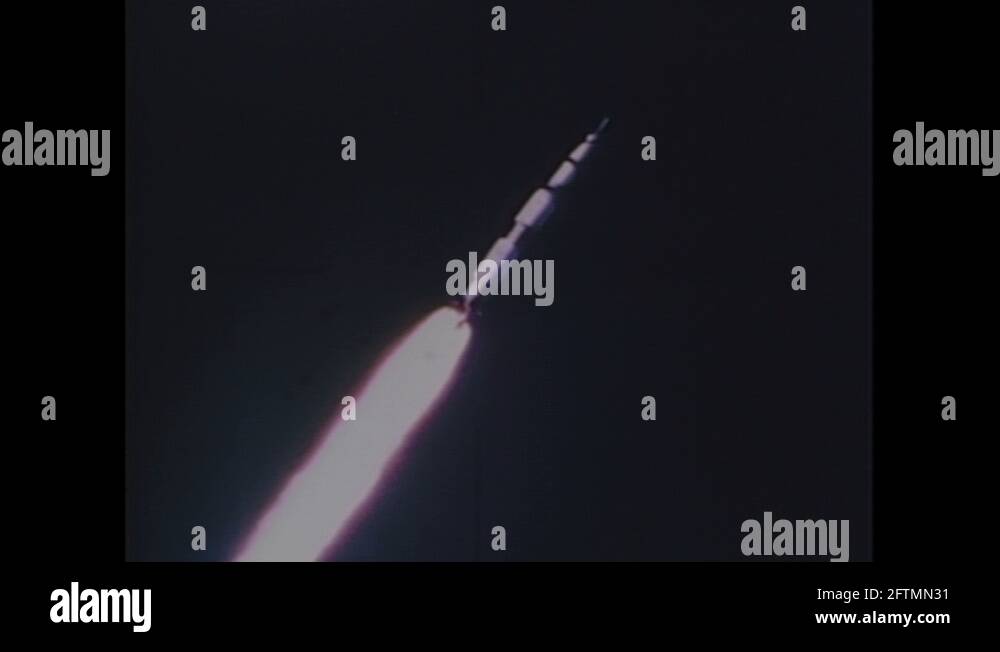 1970s: Footage of NASA rocket launching Stock Video Footage - Alamy