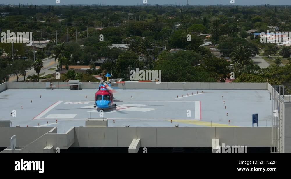 medevac helicopter at a hospital Stock Video Footage - Alamy