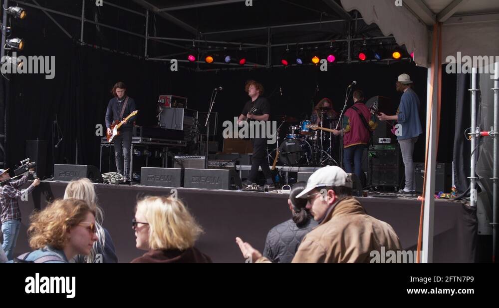 Performing live on stage Stock Videos & Footage - HD and 4K Video Clips ...