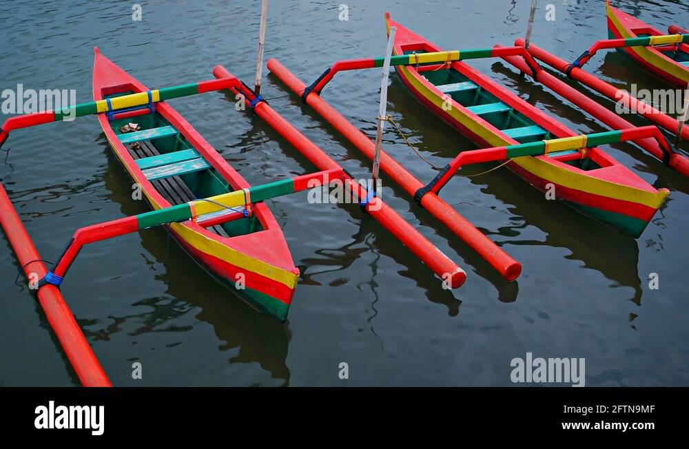 Painted canoes Stock Videos & Footage - HD and 4K Video Clips - Alamy
