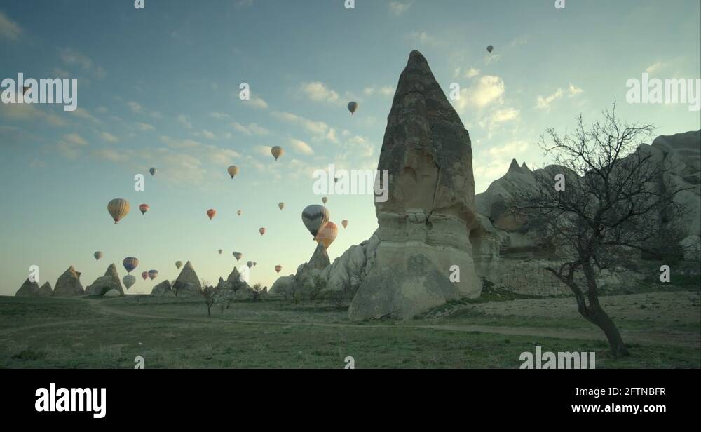 Balloons over rock formations Stock Videos & Footage - HD and 4K Video ...