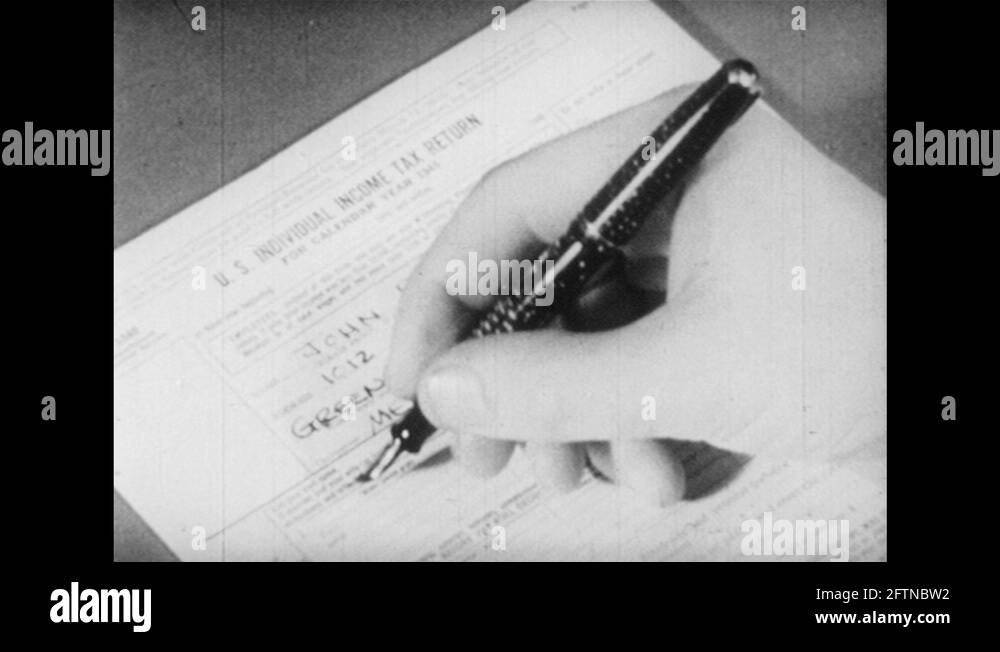 UNITED STATES 1940s: Person Signing their US Individual Income Tax ...