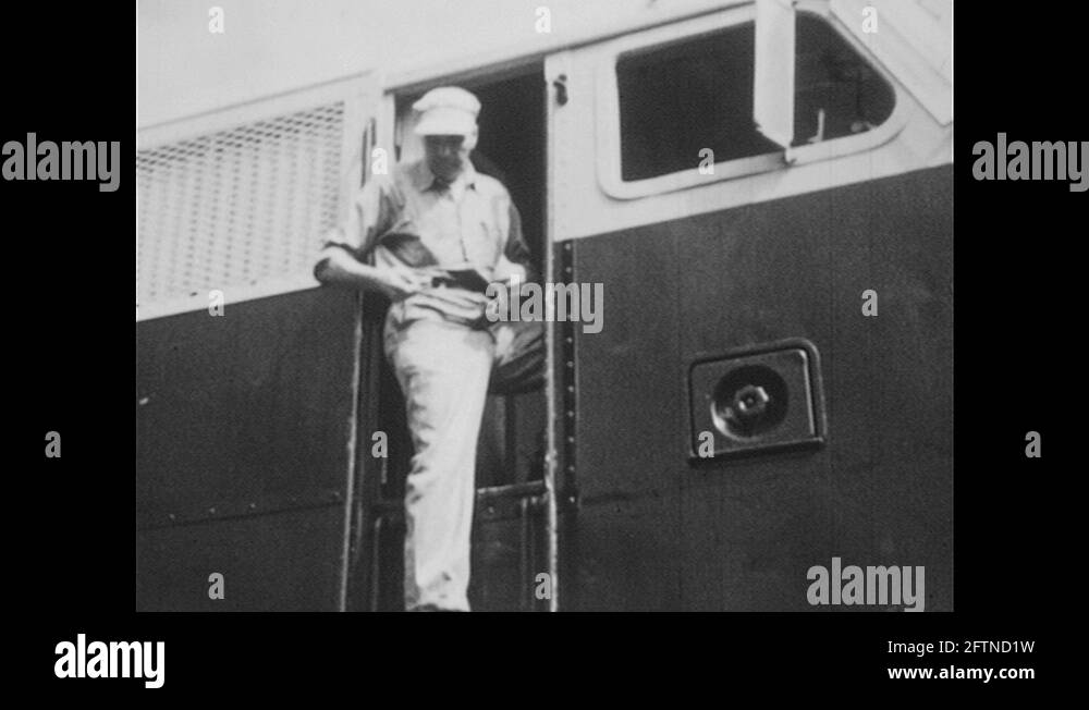 Engineer 1950s Stock Videos & Footage - HD and 4K Video Clips - Alamy