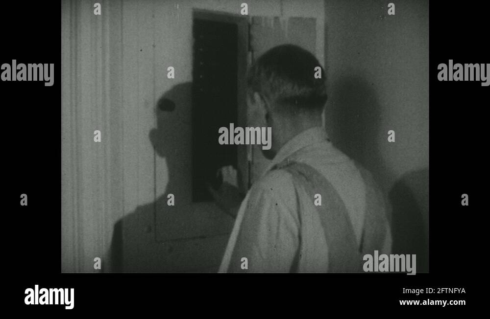 Light switch box Stock Videos & Footage - HD and 4K Video Clips - Alamy