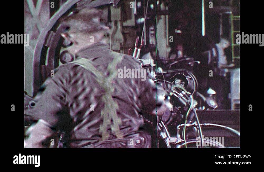 Ford factory 1930s Stock Videos & Footage - HD and 4K Video Clips - Alamy
