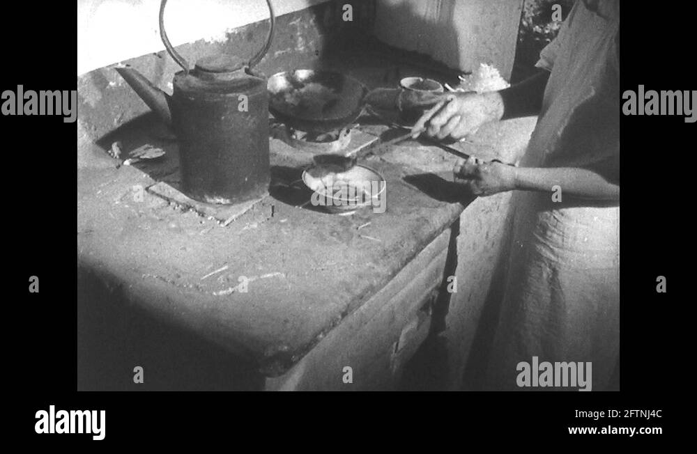 Chinese servant Stock Videos & Footage - HD and 4K Video Clips - Alamy