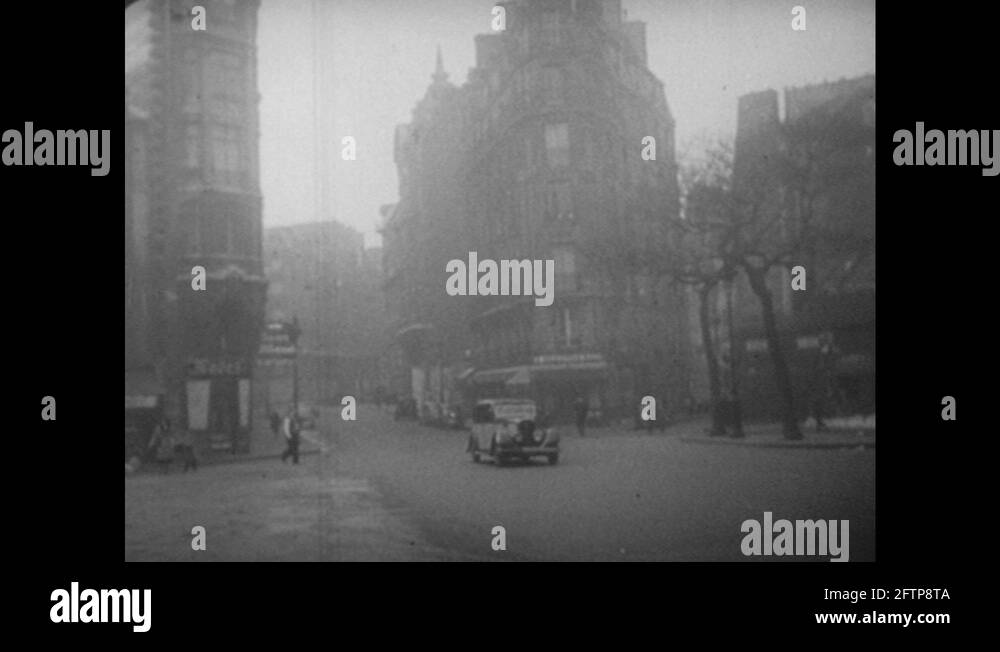 Paris 1940s street Stock Videos & Footage - HD and 4K Video Clips - Alamy