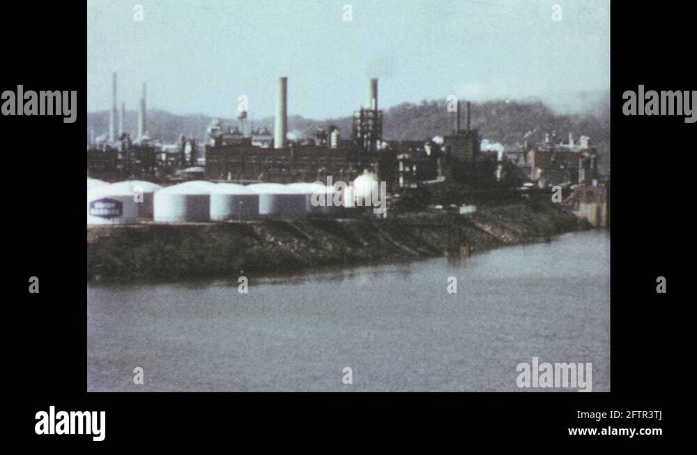 Chimneys 1950s Stock Videos & Footage - HD and 4K Video Clips - Alamy