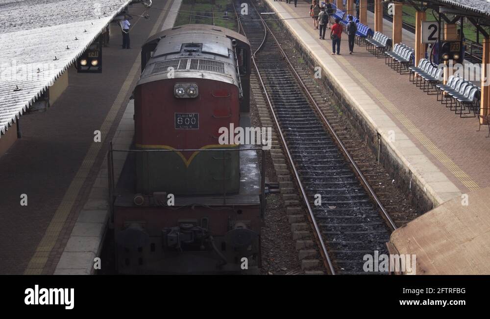 Switching locomotive Stock Videos & Footage - HD and 4K Video Clips - Alamy