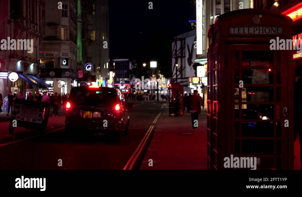 Iconic icon red telephone box Stock Videos & Footage - HD and 4K Video ...