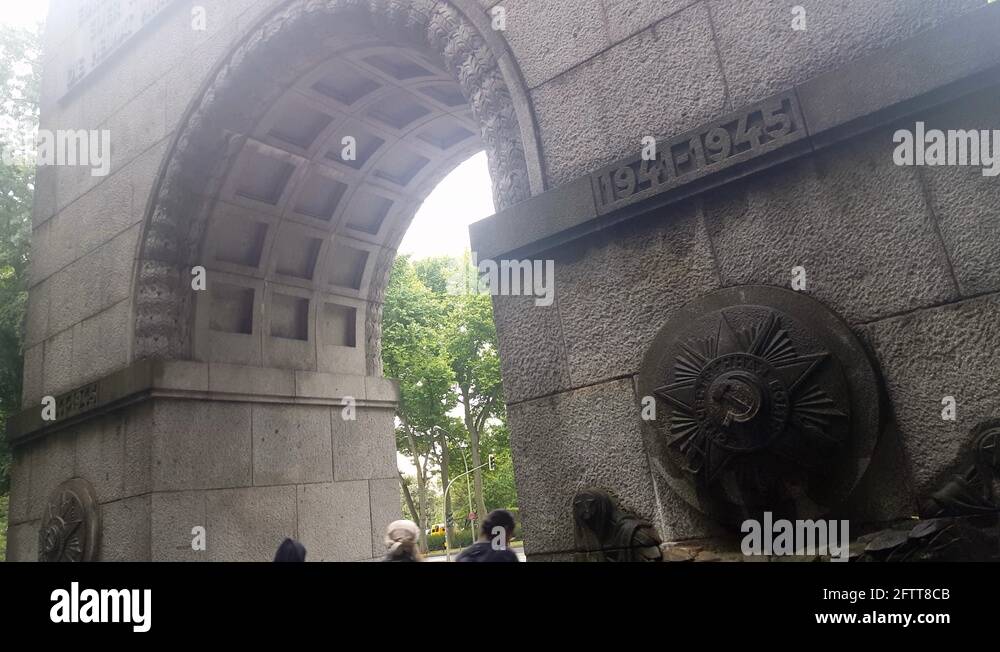 Hitler 1945 berlin Stock Videos & Footage - HD and 4K Video Clips - Alamy