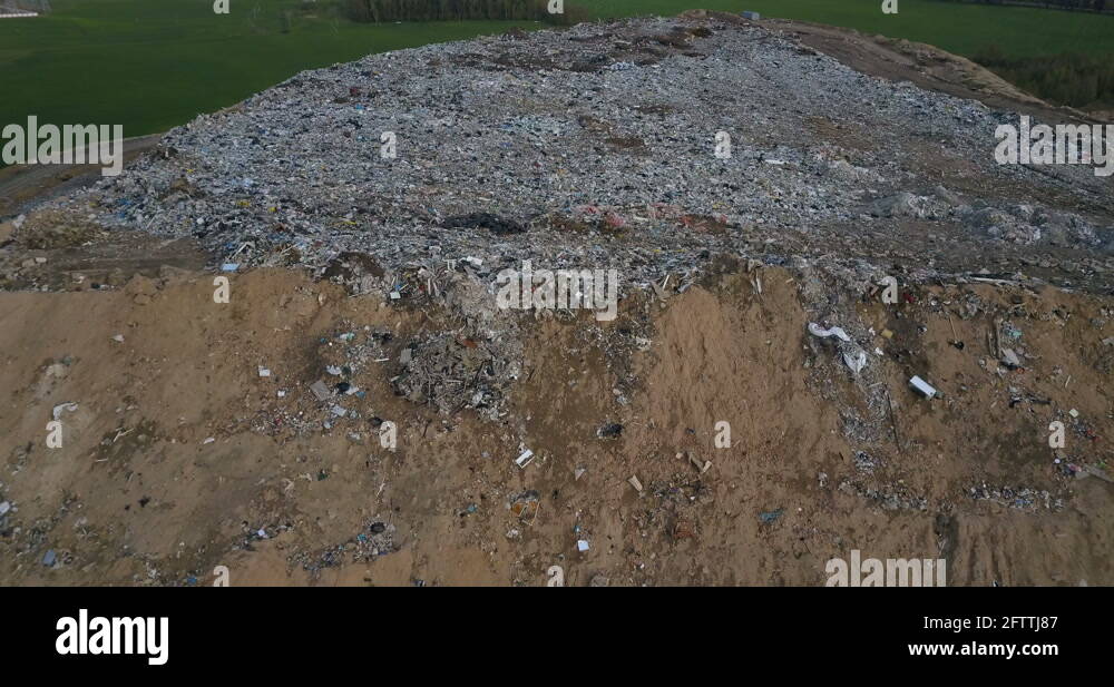 Trash pile up city Stock Videos & Footage - HD and 4K Video Clips - Alamy