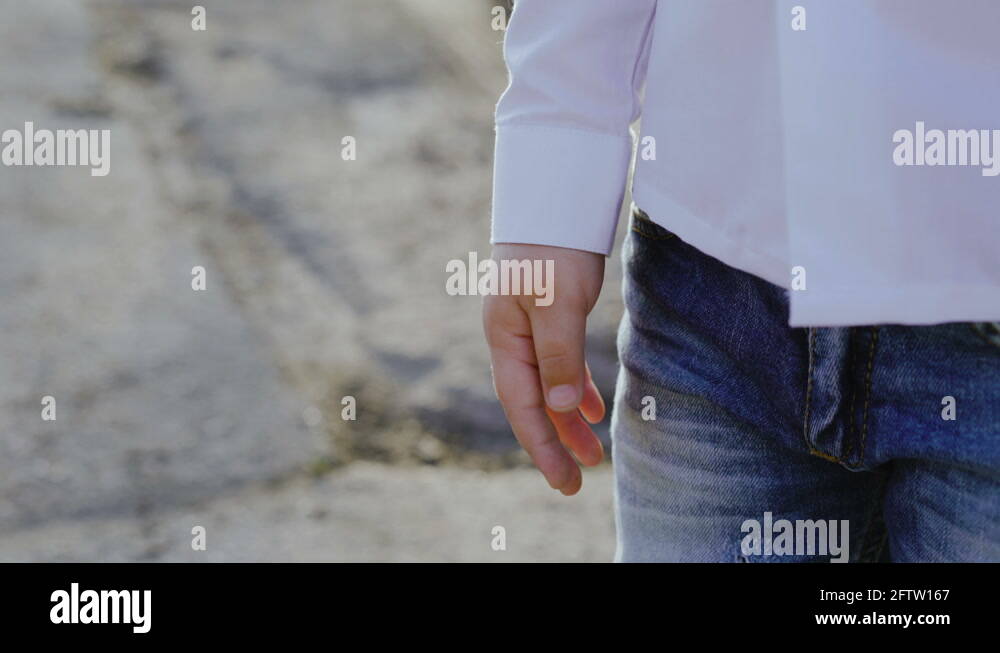 Give Me Hand Stock Videos And Footage Hd And 4k Video Clips Alamy