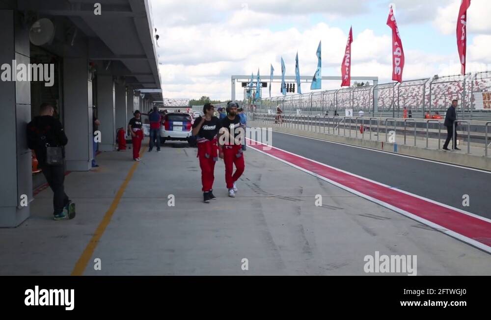 Pit stop flag Stock Videos & Footage - HD and 4K Video Clips - Alamy