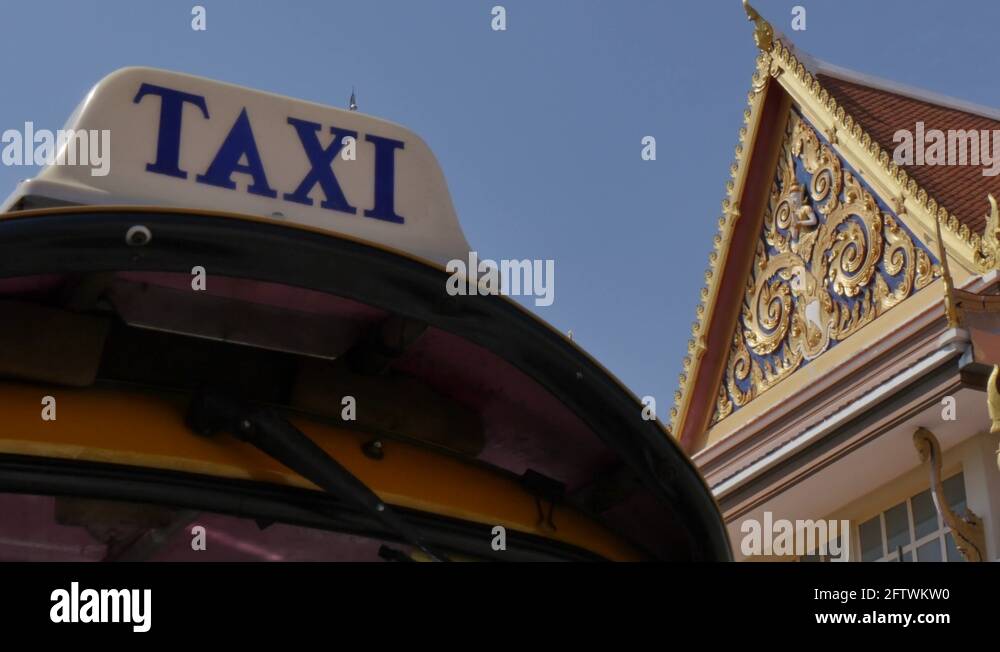 Tuk tuk sign Stock Videos & Footage - HD and 4K Video Clips - Alamy
