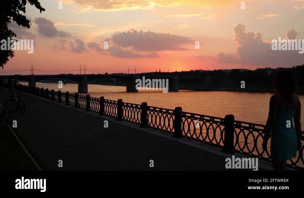 Back barrier Stock Videos & Footage - HD and 4K Video Clips - Alamy